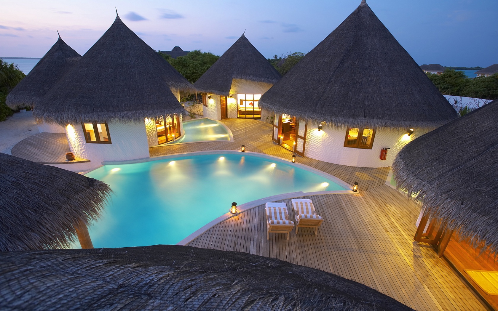 Flight To Fancy PARADISE ISLAND RESORT SPA